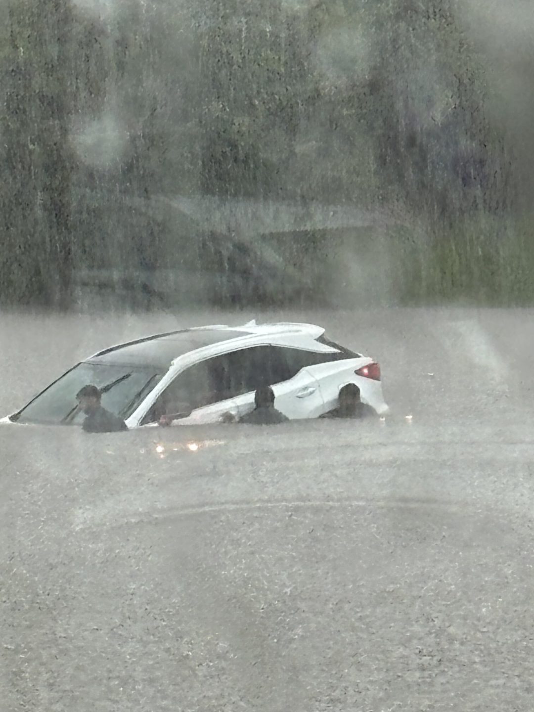 UPDATE: Severe thunderstorms and heavy rain cause local flooding and ...